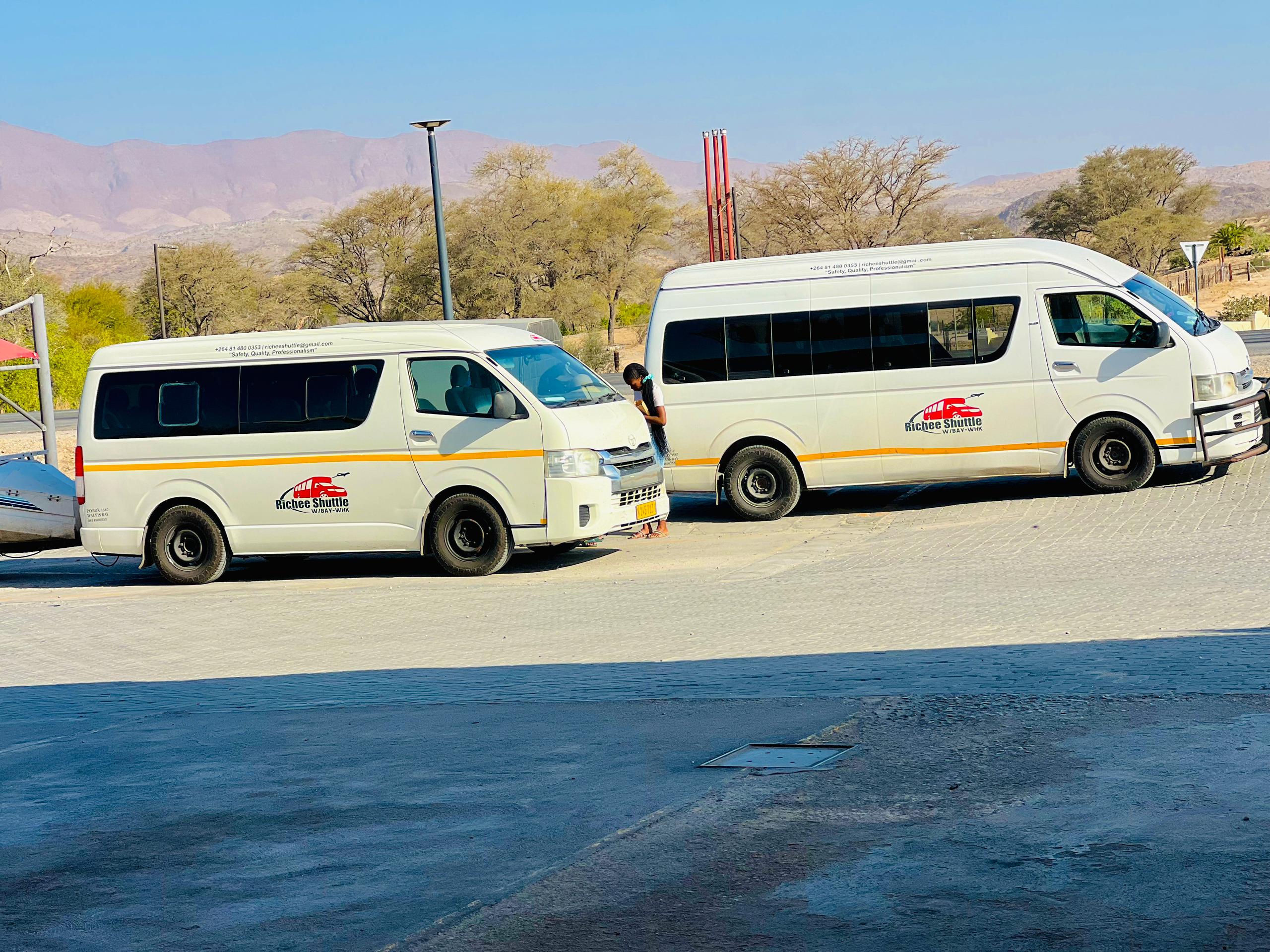 Richee Safari & Transfer - Premium Shuttle Services